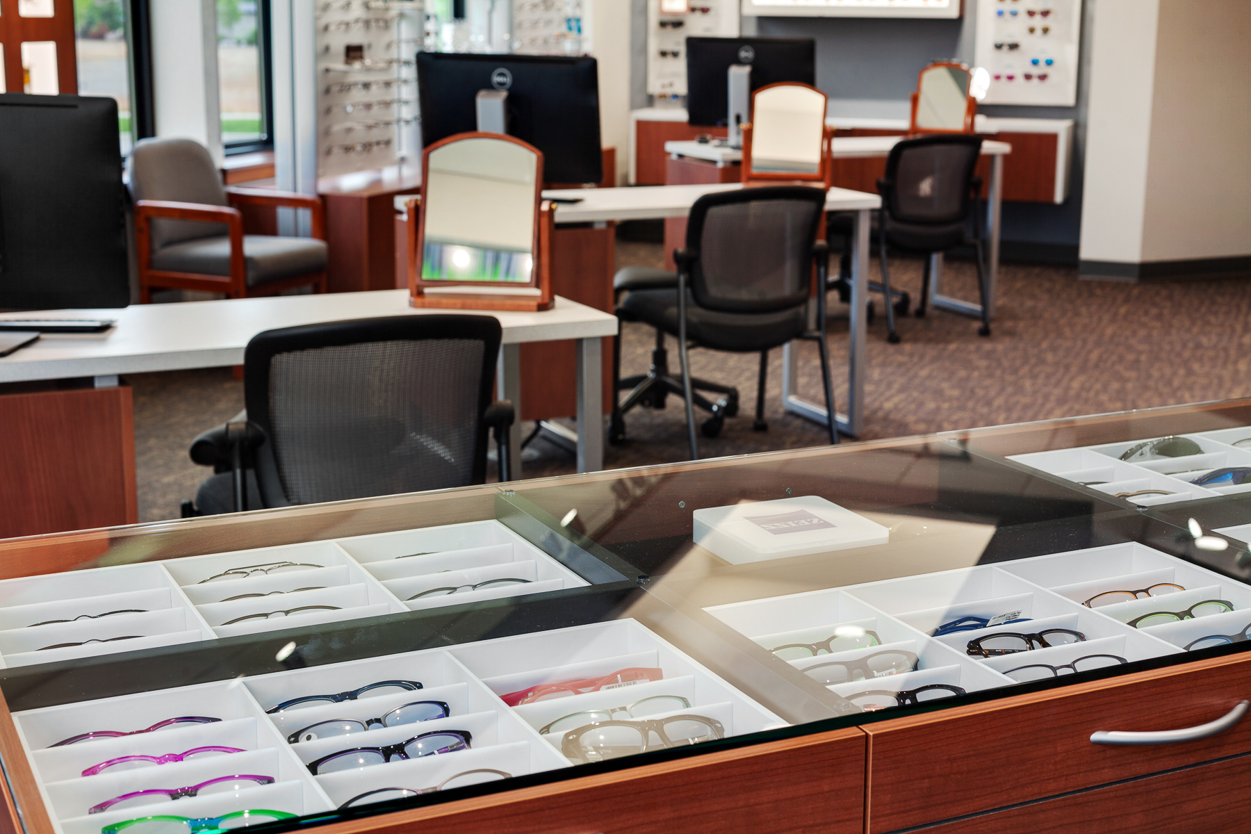 About Us – Ellenbecker Eye Clinic
